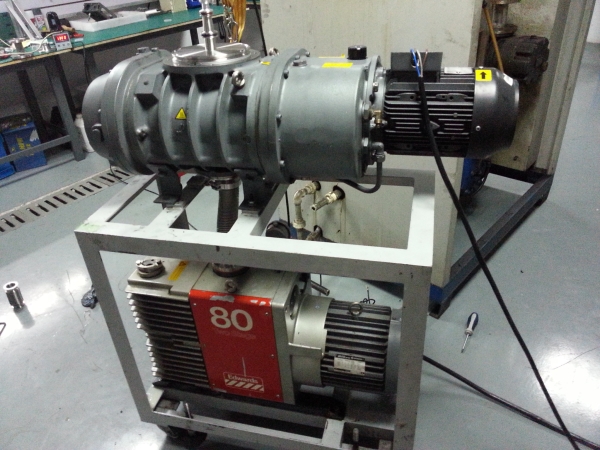 爱德华EH1200拆解拍照 - 苏州工业园区陈元东真空设备经营部